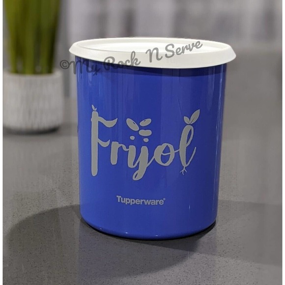 Tupperware | Kitchen | Tupperware Frijol Beans One Touch Canister 8cup ...